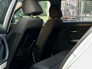 Pelēks BMW 320 2006 Jelgava, ar dzinēja tilpumu 2.00 L un nobraukumu 0 tūkst. km par 2450 €, foto 14 vietnē AUTOMOTO.COM.LV