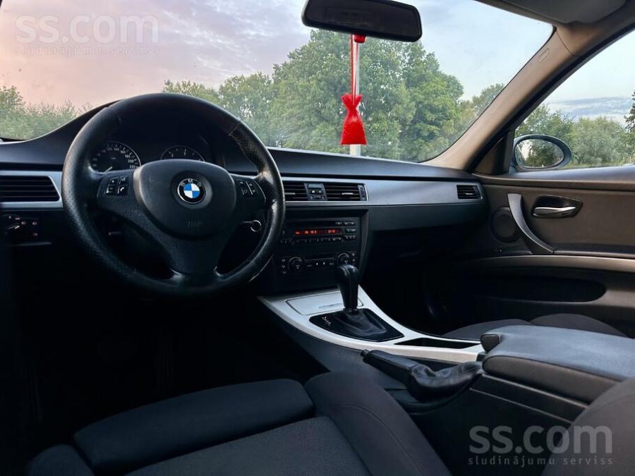 Pelēks BMW 320 2006 Jelgava, ar dzinēja tilpumu 2.00 L un nobraukumu 0 tūkst. km par 2450 €, foto 17 vietnē AUTOMOTO.COM.LV