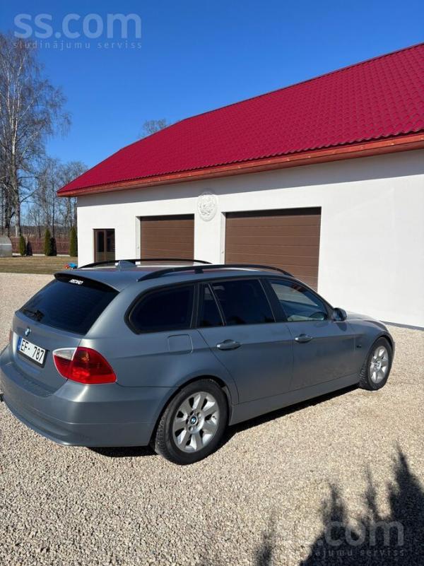 Pelēks BMW 320 2006 Valmiera, ar dzinēja tilpumu 2.00 L un nobraukumu 309 tūkst. km par 2850 €, foto 3 vietnē AUTOMOTO.COM.LV