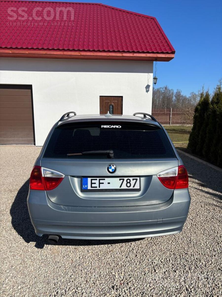 Pelēks BMW 320 2006 Valmiera, ar dzinēja tilpumu 2.00 L un nobraukumu 309 tūkst. km par 2850 €, foto 10 vietnē AUTOMOTO.COM.LV