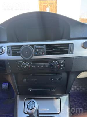 Pelēks BMW 320 2006 Valmiera, ar dzinēja tilpumu 2.00 L un nobraukumu 309 tūkst. km par 2850 €, foto 16 vietnē AUTOMOTO.COM.LV