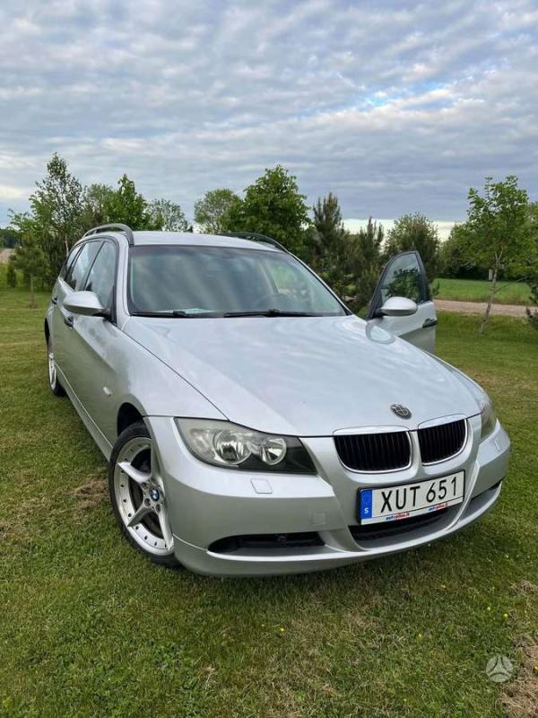 Pelēks BMW 320 2006 Plungė, ar dzinēja tilpumu 2.00 L un nobraukumu 350 tūkst. km par 2500 €, foto 1 vietnē AUTOMOTO.COM.LV