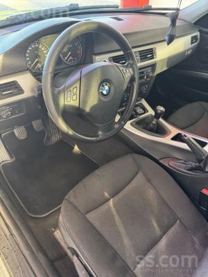 Grey BMW 320 2006 in Jelgava, with an engine capacity of 2.00 L and mileage of 431 thousand km for 2150 €, photo 7 on AUTOMOTO.COM.LV