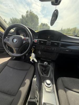 Pelēks BMW 320 2006 Panevēža, ar dzinēja tilpumu 2.00 L un nobraukumu 355 tūkst. km par 2500 €, foto 17 vietnē AUTOMOTO.COM.LV
