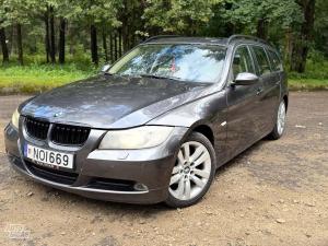 Pelēks BMW 320 2006 Kauņa, ar dzinēja tilpumu 2.00 L un nobraukumu 390 tūkst. km par 2290 €, foto 4 vietnē AUTOMOTO.COM.LV