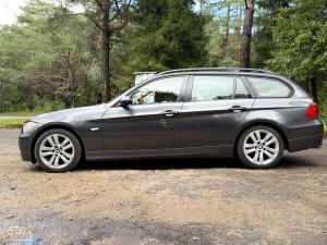 Pelēks BMW 320 2006 Kauņa, ar dzinēja tilpumu 2.00 L un nobraukumu 390 tūkst. km par 2290 €, foto 13 vietnē AUTOMOTO.COM.LV