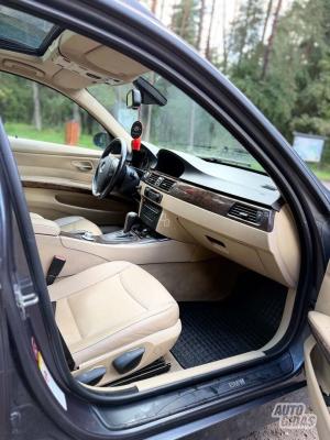 Pelēks BMW 320 2006 Kauņa, ar dzinēja tilpumu 2.00 L un nobraukumu 390 tūkst. km par 2290 €, foto 17 vietnē AUTOMOTO.COM.LV