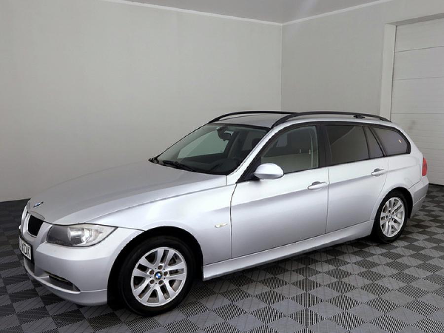 Grey BMW 320 2006 in Tallinn, with an engine capacity of 2.00 L and mileage of 374 thousand km for 1499 €, photo 3 on AUTOMOTO.COM.LV