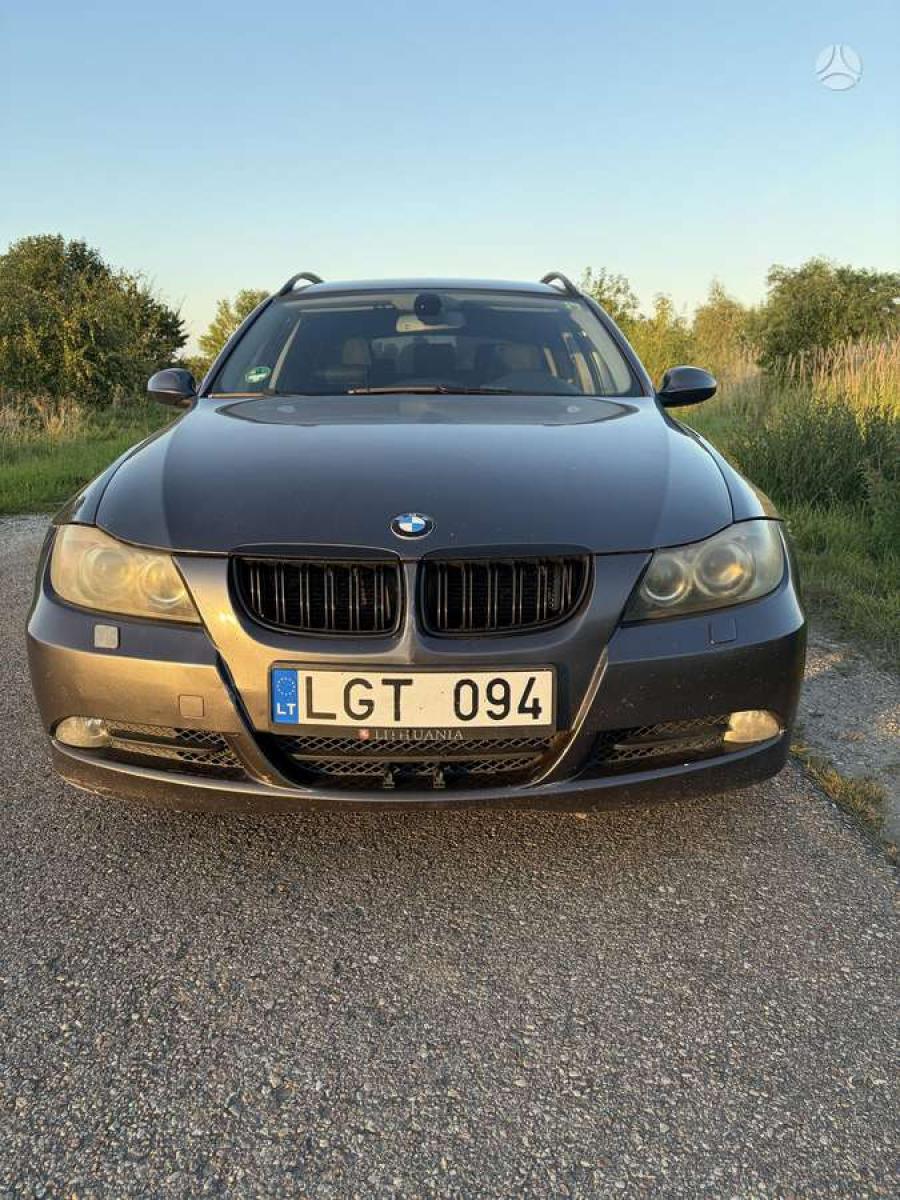 Grey BMW 320 2006 in Pasvalys, with an engine capacity of 2.00 L and mileage of 418 thousand km for 3000 €, photo 1 on AUTOMOTO.COM.LV