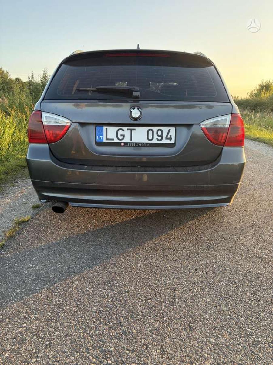 Grey BMW 320 2006 in Pasvalys, with an engine capacity of 2.00 L and mileage of 418 thousand km for 3000 €, photo 7 on AUTOMOTO.COM.LV