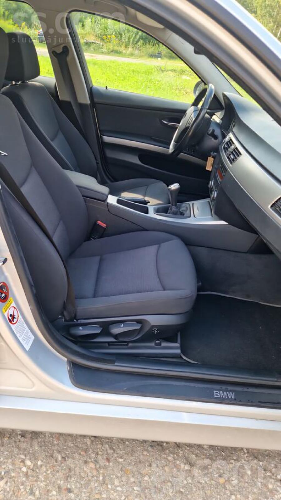 Pelēks BMW 320 2006 Jelgava, ar dzinēja tilpumu 2.00 L un nobraukumu 298 tūkst. km par 3000 €, foto 13 vietnē AUTOMOTO.COM.LV