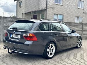 Pelēks BMW 320 2006 Kauņa, ar dzinēja tilpumu 2.00 L un nobraukumu 305 tūkst. km par 3100 €, foto 3 vietnē AUTOMOTO.COM.LV