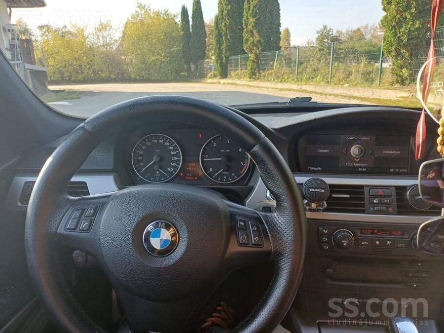 Grey BMW 320 2006 in Aizkraukle, with an engine capacity of 2.00 L and mileage of 424 thousand km for 5200 €, photo 8 on AUTOMOTO.COM.LV