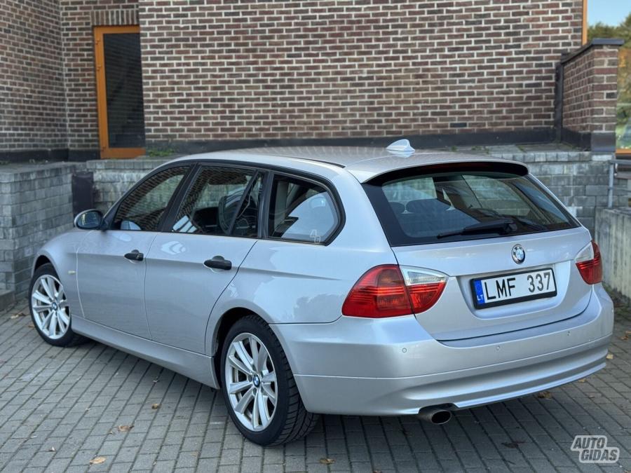 Grey BMW 320 2006 in Vilnius, with an engine capacity of 2.00 L and mileage of 307 thousand km for 2450 €, photo 5 on AUTOMOTO.COM.LV