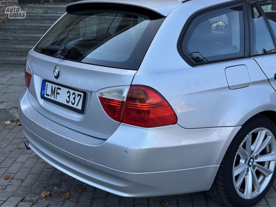 Grey BMW 320 2006 in Vilnius, with an engine capacity of 2.00 L and mileage of 307 thousand km for 2450 €, photo 9 on AUTOMOTO.COM.LV