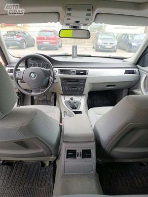 Pelēks BMW 320 2006 Panevēža, ar dzinēja tilpumu 2.00 L un nobraukumu 350 tūkst. km par 1200 €, foto 8 vietnē AUTOMOTO.COM.LV