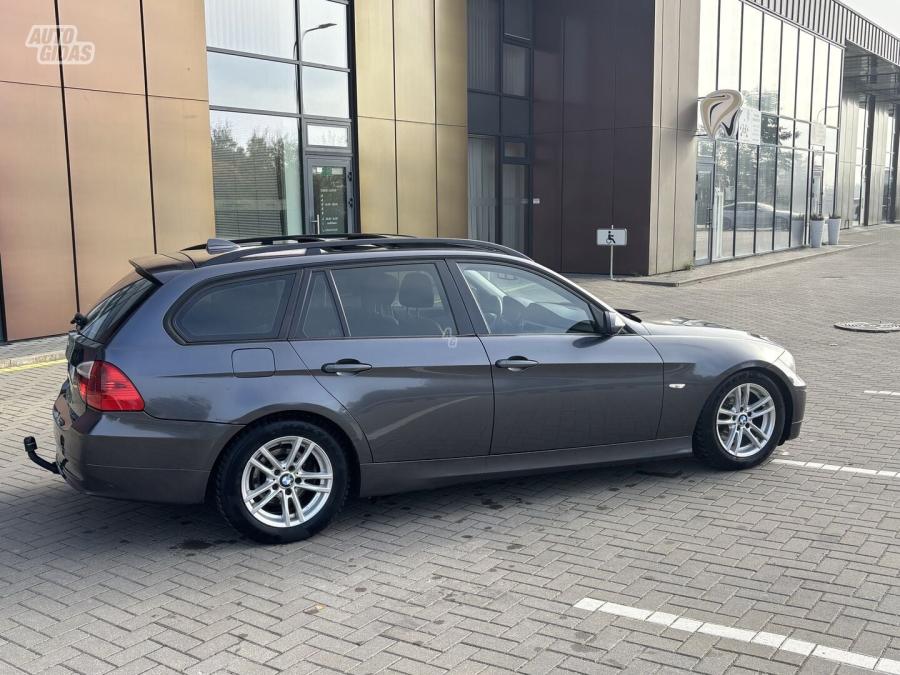 Pelēks BMW 320 2006 Kauņa, ar dzinēja tilpumu 2.00 L un nobraukumu 373 tūkst. km par 3150 €, foto 5 vietnē AUTOMOTO.COM.LV