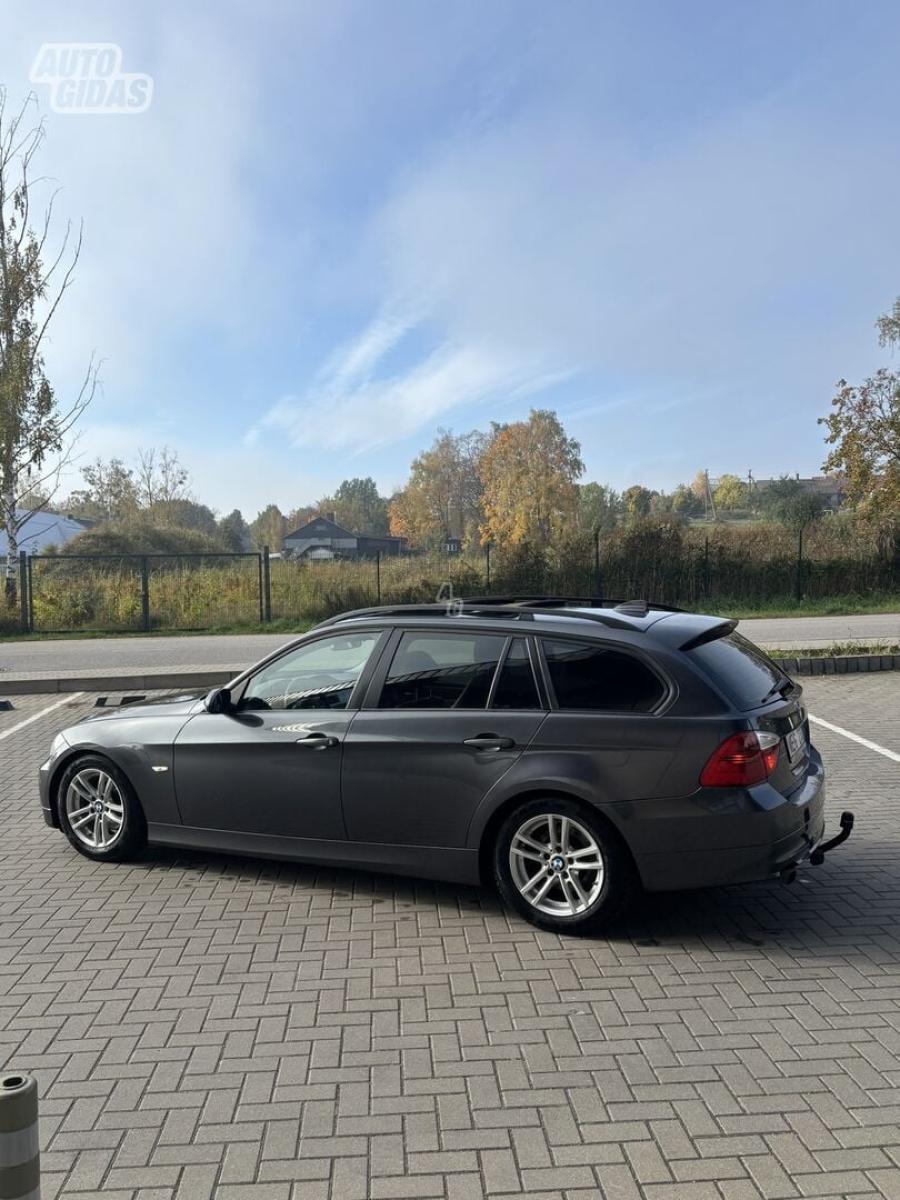 Pelēks BMW 320 2006 Kauņa, ar dzinēja tilpumu 2.00 L un nobraukumu 373 tūkst. km par 3150 €, foto 7 vietnē AUTOMOTO.COM.LV