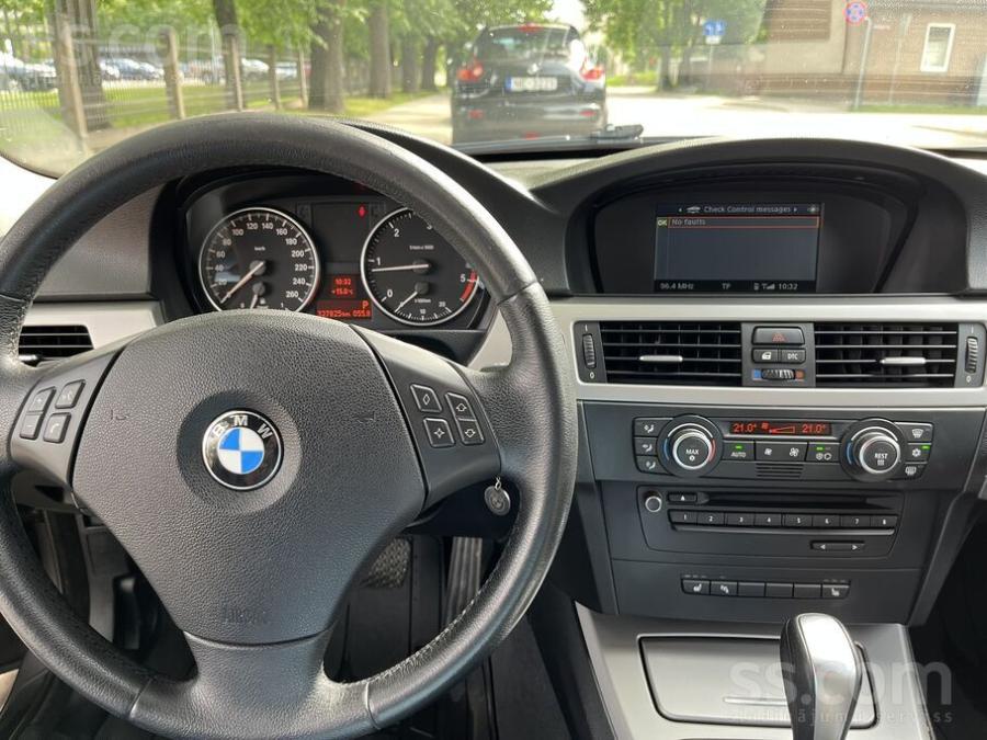 Pelēks BMW 320 2007 Jelgava, ar dzinēja tilpumu 2.00 L un nobraukumu 328 tūkst. km par 4000 €, foto 11 vietnē AUTOMOTO.COM.LV