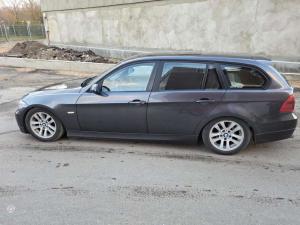 Pelēks BMW 320 2007 Šauļi, ar dzinēja tilpumu 2.00 L un nobraukumu 385 tūkst. km par 3300 €, foto 6 vietnē AUTOMOTO.COM.LV