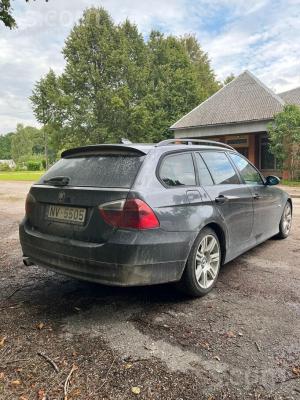 Grey BMW 320 2007 in Tukums, with an engine capacity of 2.00 L and mileage of 448 thousand km for 5000 €, photo 3 on AUTOMOTO.COM.LV