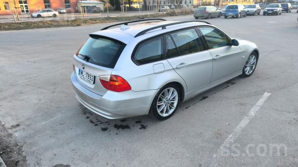 Grey BMW 320 2007 in Cesis, with an engine capacity of 2.00 L and mileage of 353 thousand km for 3100 €, photo 1 on AUTOMOTO.COM.LV