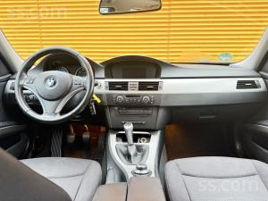 Grey BMW 320 2007 in Ogre, with an engine capacity of 2.00 L and mileage of 137 thousand km for 4995 €, photo 17 on AUTOMOTO.COM.LV