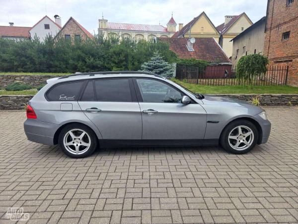 Pelēks BMW 320 2007 Viļņa, ar dzinēja tilpumu 2.00 L un nobraukumu 309 tūkst. km par 2500 €, foto 10 vietnē AUTOMOTO.COM.LV