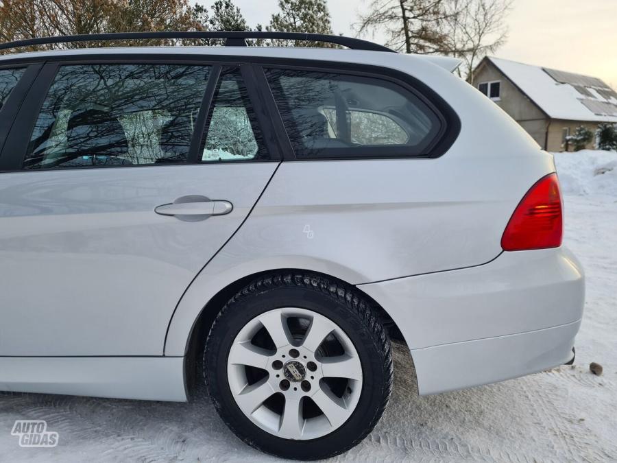 Grey BMW 320 2007 in Silute, with an engine capacity of 2.00 L and mileage of 345 thousand km for 2950 €, photo 30 on AUTOMOTO.COM.LV