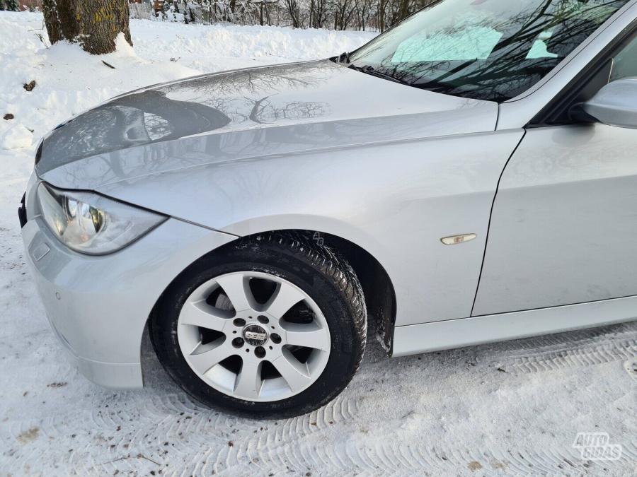 Grey BMW 320 2007 in Silute, with an engine capacity of 2.00 L and mileage of 345 thousand km for 2950 €, photo 32 on AUTOMOTO.COM.LV