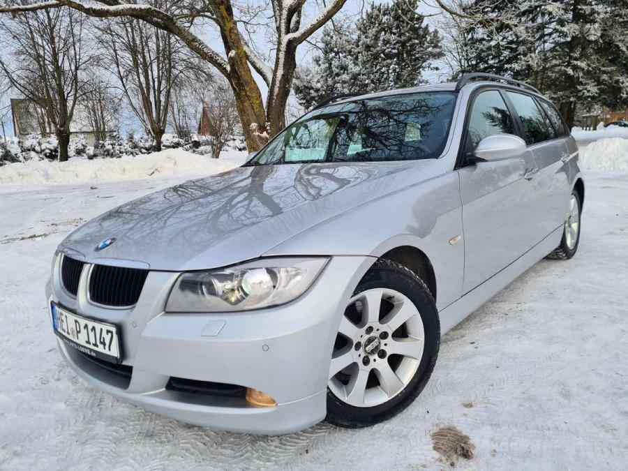 Pelēks BMW 320 2007 Klaipėda, ar dzinēja tilpumu 2.00 L un nobraukumu 345 tūkst. km par 2950 €, foto 1 vietnē AUTOMOTO.COM.LV