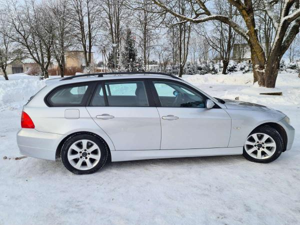 Pelēks BMW 320 2007 Klaipėda, ar dzinēja tilpumu 2.00 L un nobraukumu 345 tūkst. km par 2950 €, foto 3 vietnē AUTOMOTO.COM.LV