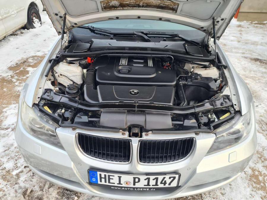 Pelēks BMW 320 2007 Klaipėda, ar dzinēja tilpumu 2.00 L un nobraukumu 345 tūkst. km par 2950 €, foto 28 vietnē AUTOMOTO.COM.LV