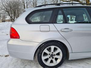 Pelēks BMW 320 2007 Klaipėda, ar dzinēja tilpumu 2.00 L un nobraukumu 345 tūkst. km par 2950 €, foto 30 vietnē AUTOMOTO.COM.LV