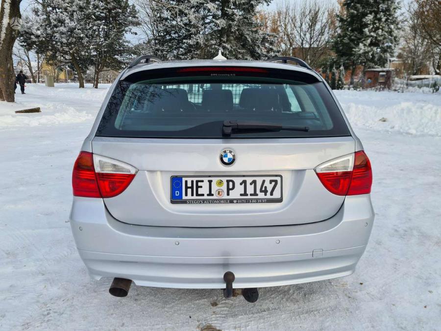 Pelēks BMW 320 2007 Klaipėda, ar dzinēja tilpumu 2.00 L un nobraukumu 345 tūkst. km par 2950 €, foto 34 vietnē AUTOMOTO.COM.LV