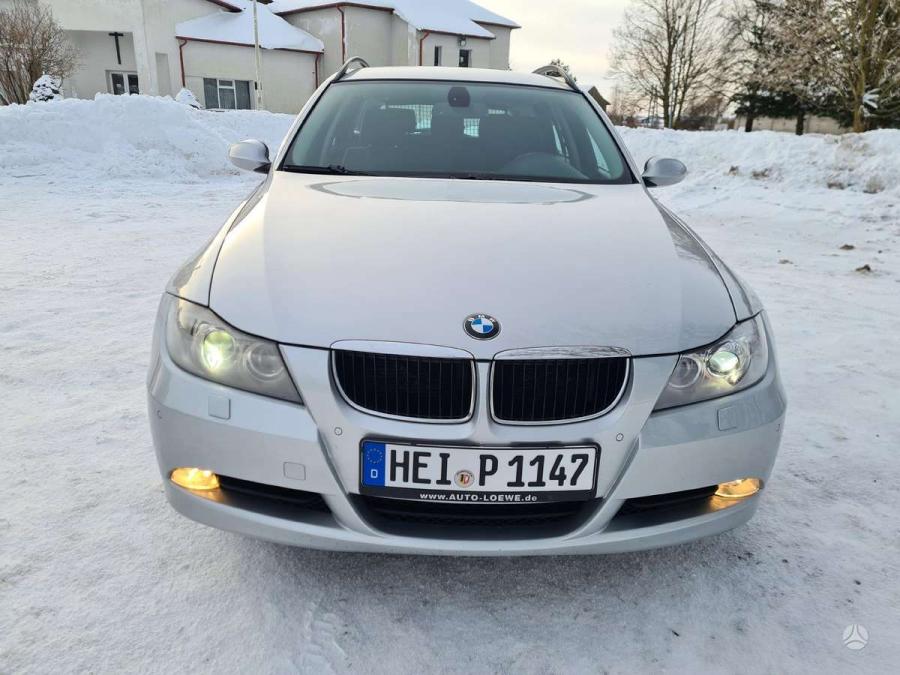 Pelēks BMW 320 2007 Klaipėda, ar dzinēja tilpumu 2.00 L un nobraukumu 345 tūkst. km par 2950 €, foto 35 vietnē AUTOMOTO.COM.LV