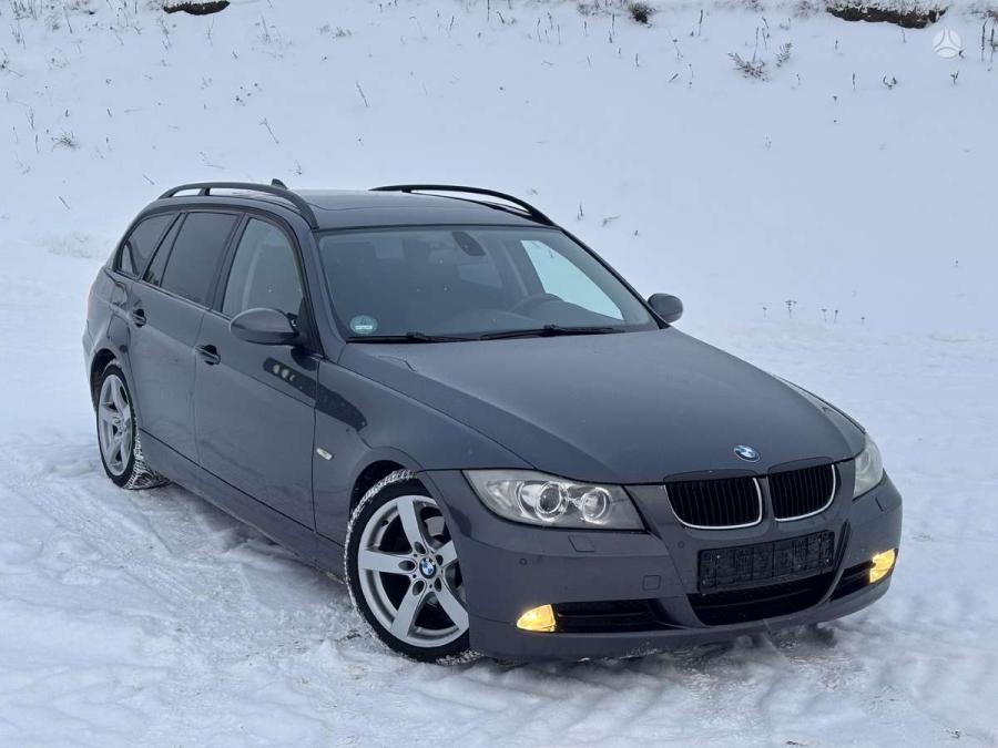 Pelēks BMW 320 2007 Viļņa, ar dzinēja tilpumu 2.00 L un nobraukumu 325 tūkst. km par 4300 €, foto 1 vietnē AUTOMOTO.COM.LV