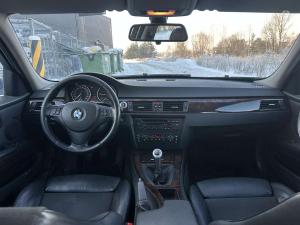 Grey BMW 320 2007 in Vilnius, with an engine capacity of 2.00 L and mileage of 297 thousand km for 1950 €, photo 7 on AUTOMOTO.COM.LV