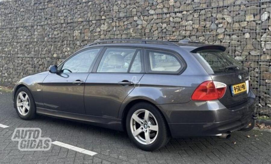Grey BMW 320 2007 in Vilnius, with an engine capacity of 2.00 L and mileage of 375 thousand km for 3399 €, photo 5 on AUTOMOTO.COM.LV