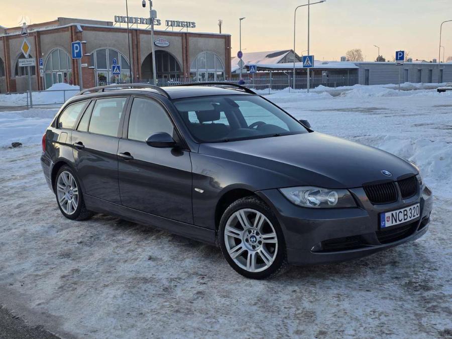 Grey BMW 320 2007 in Ukmerge, with an engine capacity of 2.00 L and mileage of 327 thousand km for 2900 €, photo 9 on AUTOMOTO.COM.LV