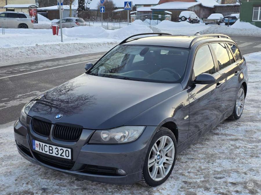 Grey BMW 320 2007 in Ukmerge, with an engine capacity of 2.00 L and mileage of 327 thousand km for 2900 €, photo 11 on AUTOMOTO.COM.LV