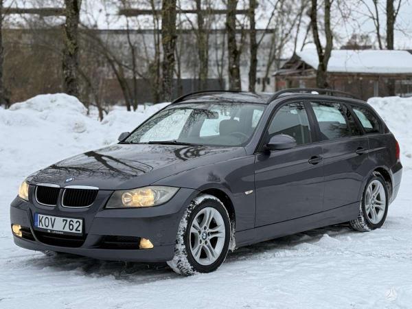 Grey BMW 320 2007 in Kaunas, with an engine capacity of 2.00 L and mileage of 298 thousand km for 2500 €, photo 1 on AUTOMOTO.COM.LV