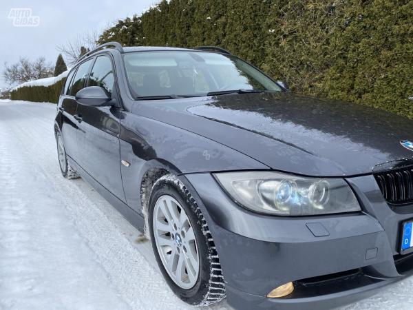 Pelēks BMW 320 2007 Kauņa, ar dzinēja tilpumu 2.00 L un nobraukumu 350 tūkst. km par 3100 €, foto 2 vietnē AUTOMOTO.COM.LV