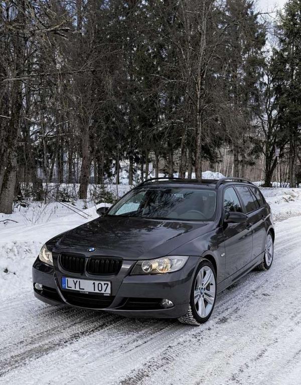 Grey BMW 320 2007 in Vilnius, with an engine capacity of 2.00 L and mileage of 391 thousand km for 2900 €, photo 1 on AUTOMOTO.COM.LV