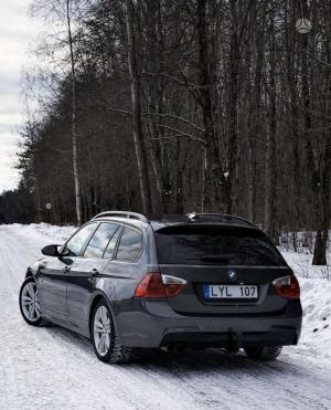 Grey BMW 320 2007 in Vilnius, with an engine capacity of 2.00 L and mileage of 391 thousand km for 2900 €, photo 4 on AUTOMOTO.COM.LV