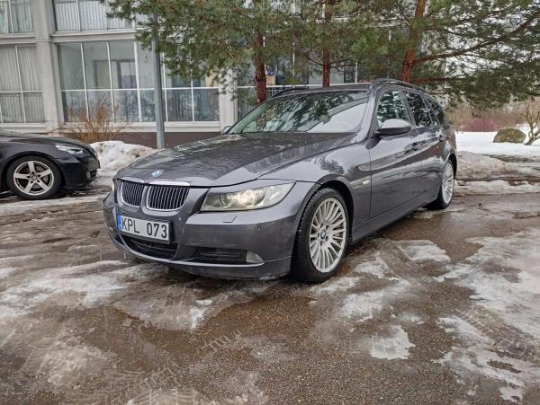 Pelēks BMW 320 2007 Viļņa, ar dzinēja tilpumu 2.00 L un nobraukumu 412 tūkst. km par 2700 €, foto 4 vietnē AUTOMOTO.COM.LV