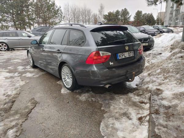 Pelēks BMW 320 2007 Viļņa, ar dzinēja tilpumu 2.00 L un nobraukumu 412 tūkst. km par 2700 €, foto 7 vietnē AUTOMOTO.COM.LV