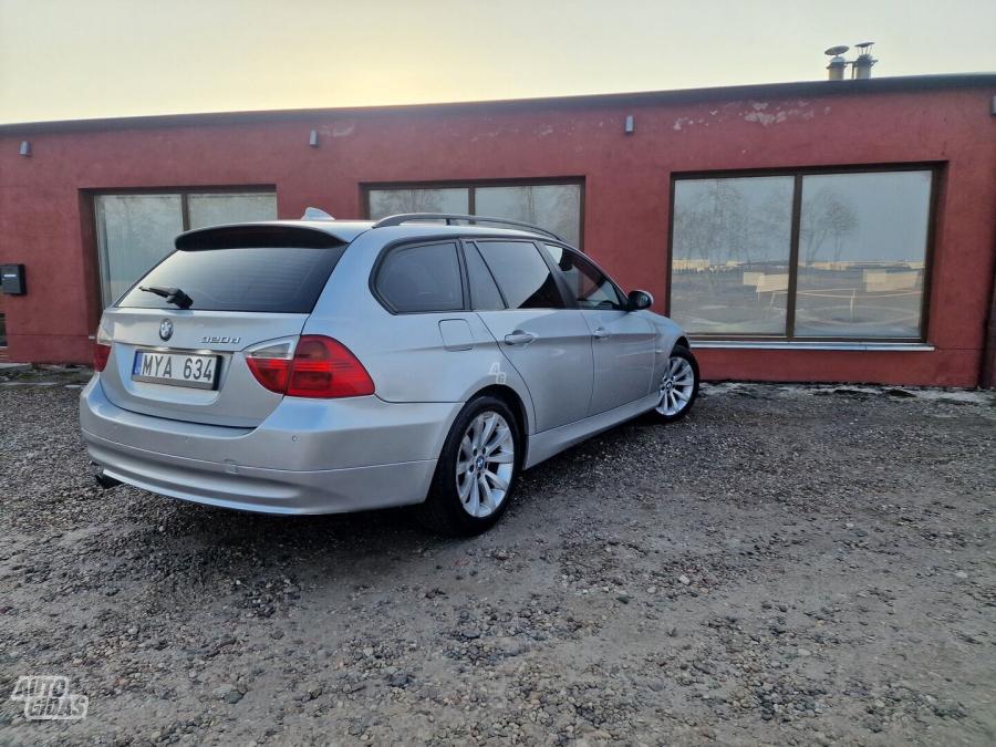 Pelēks BMW 320 2007 Kauņa, ar dzinēja tilpumu 2.00 L un nobraukumu 314 tūkst. km par 2950 €, foto 4 vietnē AUTOMOTO.COM.LV