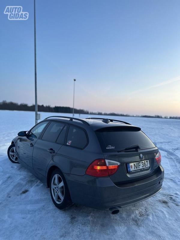 Pelēks BMW 320 2007 Kauņa, ar dzinēja tilpumu 2.00 L un nobraukumu 276 tūkst. km par 3250 €, foto 2 vietnē AUTOMOTO.COM.LV