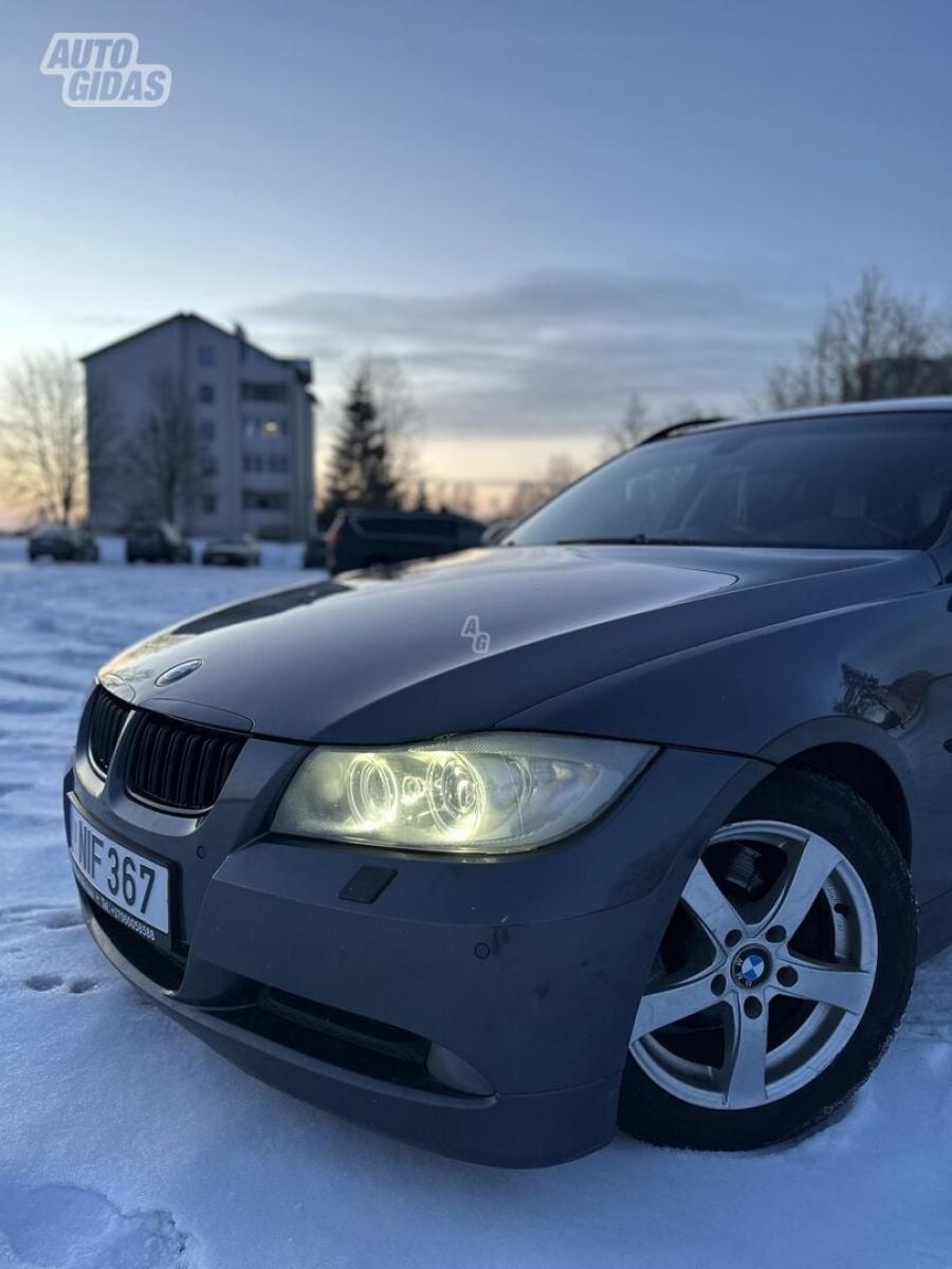 Grey BMW 320 2007 in Kaunas, with an engine capacity of 2.00 L and mileage of 276 thousand km for 3250 €, photo 8 on AUTOMOTO.COM.LV